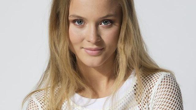 ZARA LARSSON : Uncover - Radio Scoop, la radio de Lyon