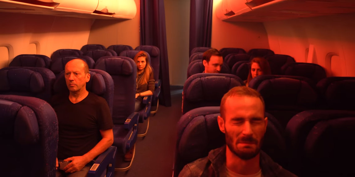 Nouvel escape game : saurez-vous sortir d'un avion avant le crash ...