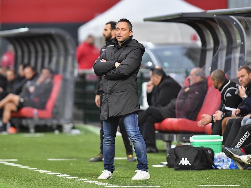 Football : un nouvel entraîneur arrive à Lyon-Duchère - Impact FM