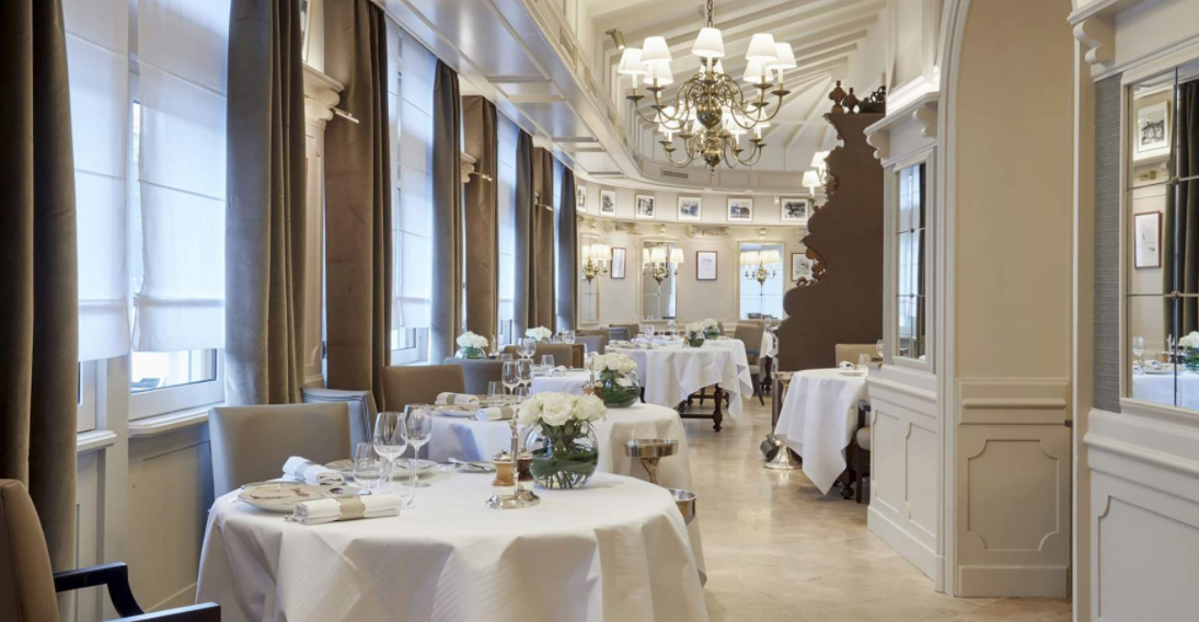 Le Restaurant Paul Bocuse propose un menu spécial pour la Saint ...