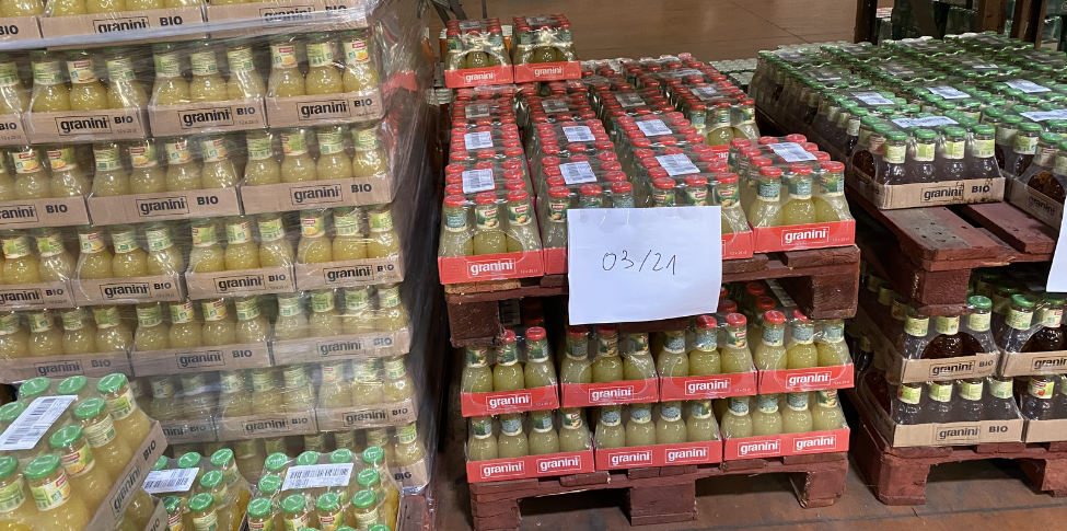 Un grossiste réalise un grand destockage de boissons près de Lyon ...