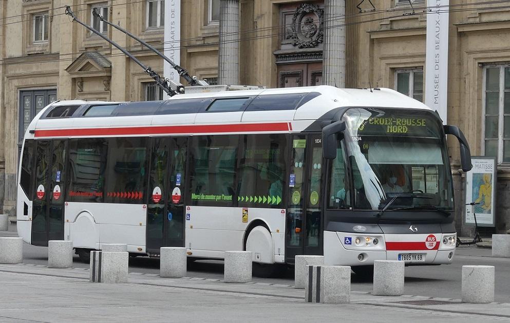 Lyon : 37 nouveaux conducteurs recrutés sur le réseau TCL - Radio SCOOP