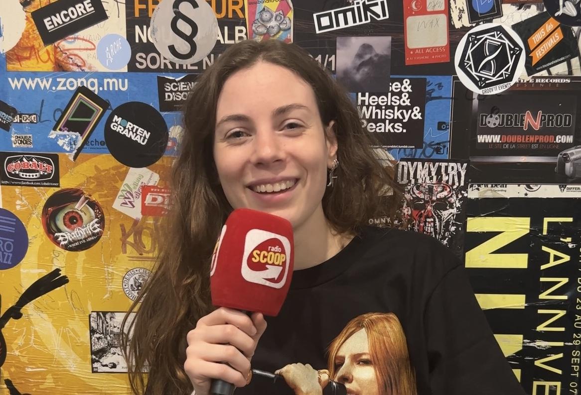 Retrouvez l'interview Radio Scoop d'Adé - Radio SCOOP