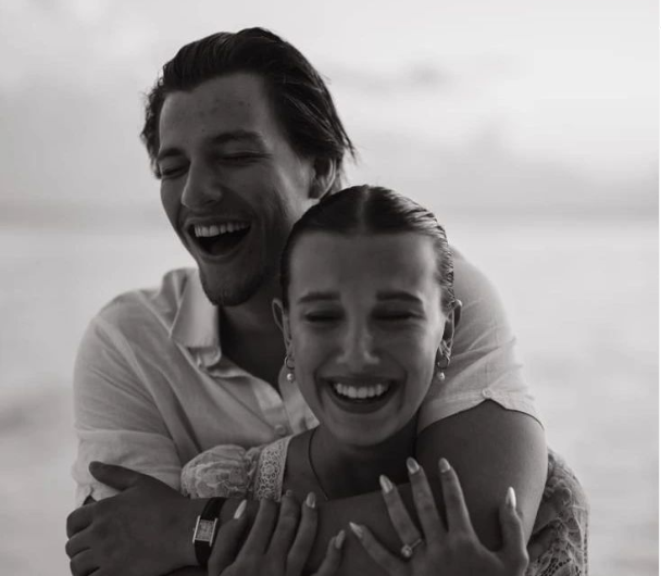 Millie Bobby Brown (Stranger Things) annonce ses fiançailles avec Jake ...