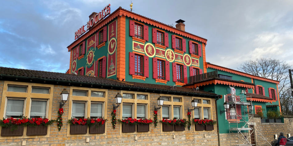 Le restaurant Paul Bocuse à Collonges-au-Mont-d'Or fait peau neuve pour ...