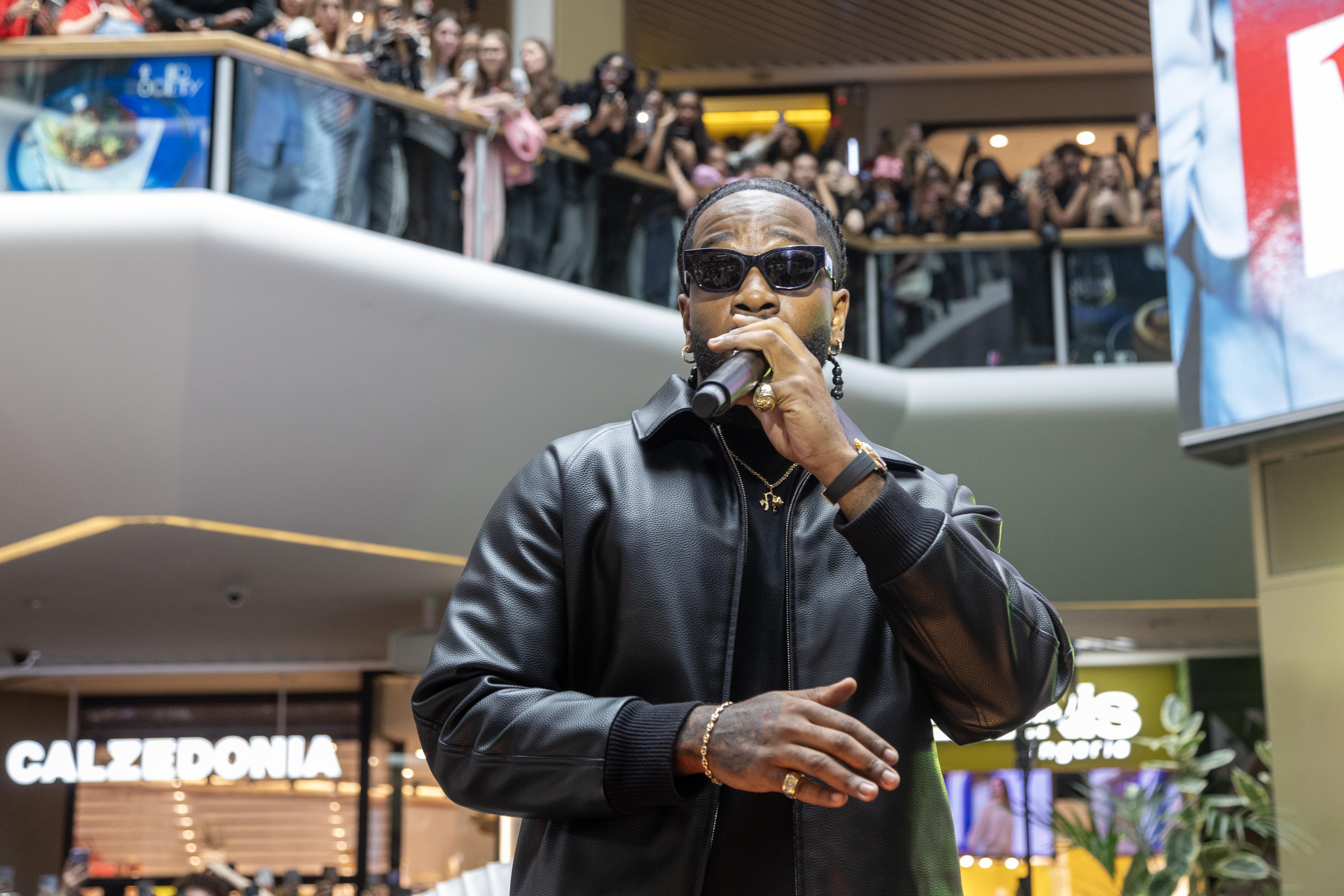 Tayc en concert cet été près de Lyon ! - Radio SCOOP