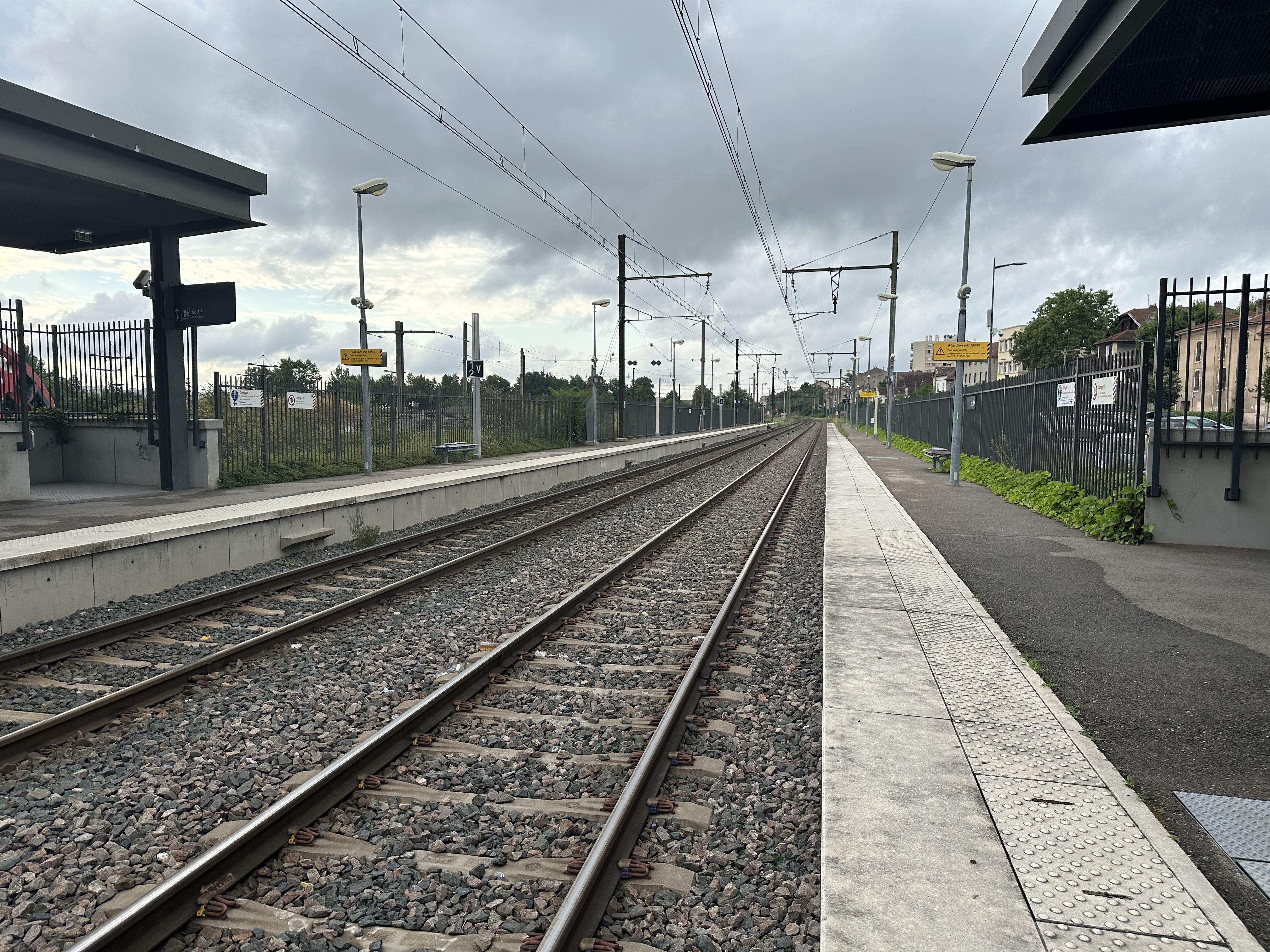 [MAJ] TER : la circulation reprend entre Vienne et Le Péage-de ...