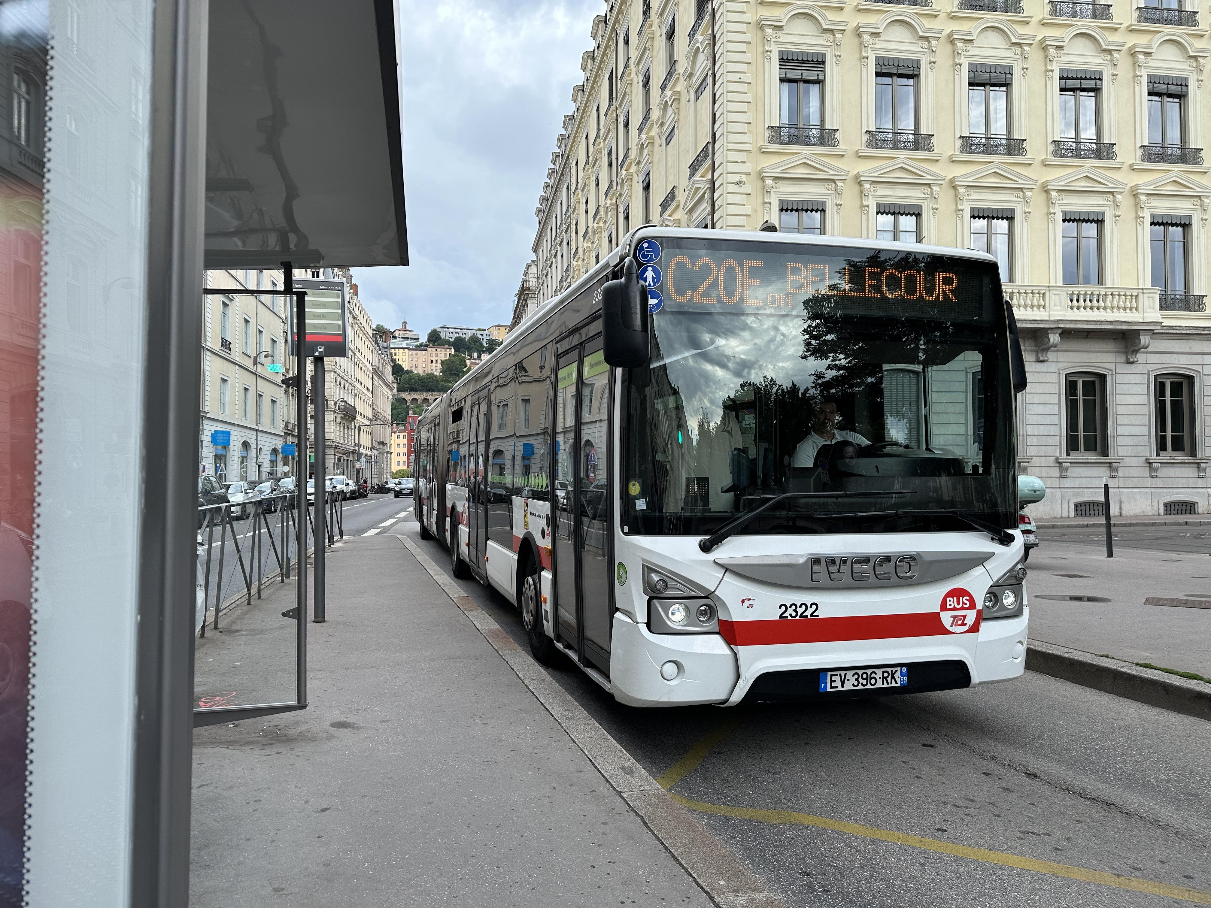 Grenoble Lyon Busnull