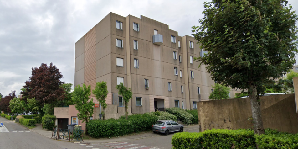 Enfant défenestré en Isère : le garçon de 8 ans est décédé - Radio SCOOP