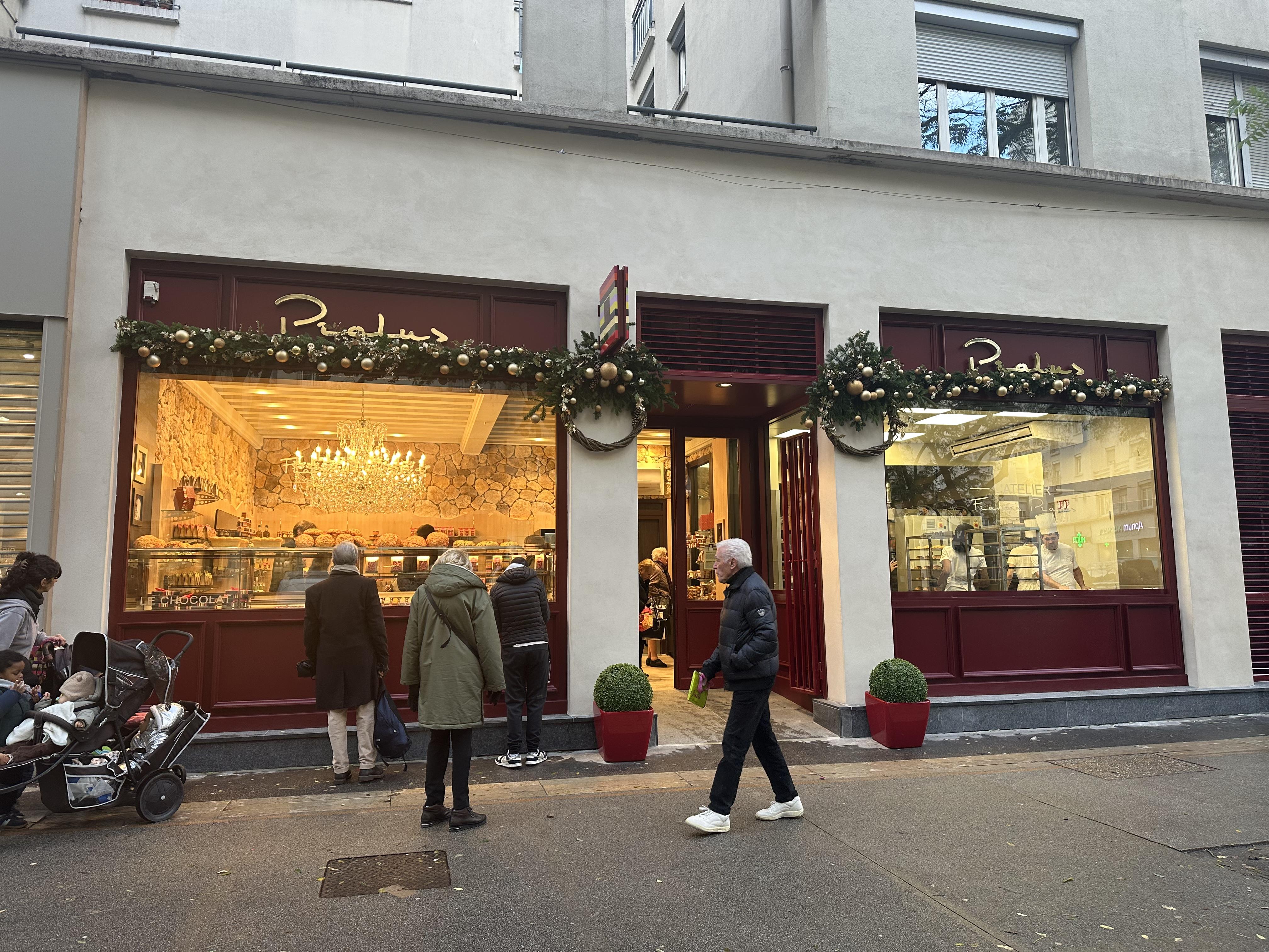Près de Lyon : une nouvelle boutique Pralus ouvre ce mardi ! - Radio SCOOP