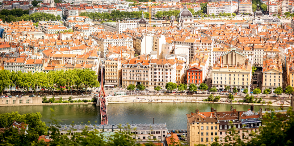 Lyon, destination la moins chère en 2026 selon une étude - Radio SCOOP